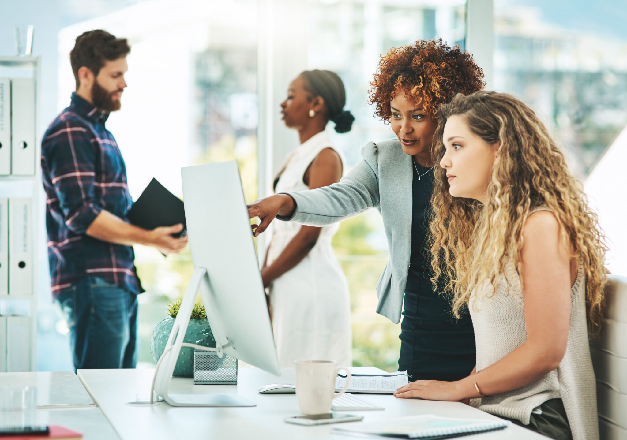 The Complete Guide to B2B Customer Experience | InMoment